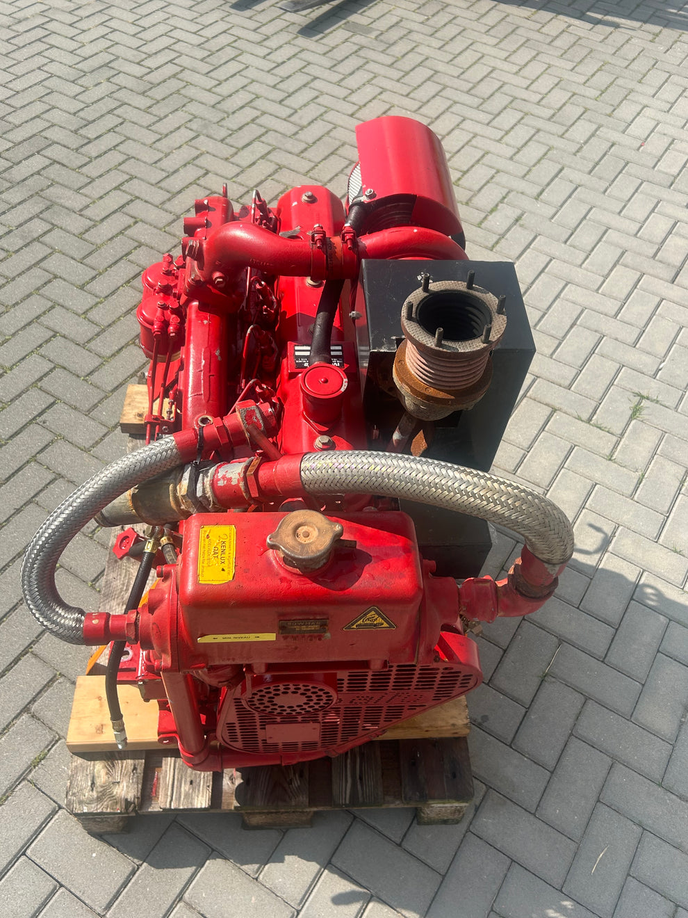 Iveco Aifo 8061 (Turbo) – MarineDustrie