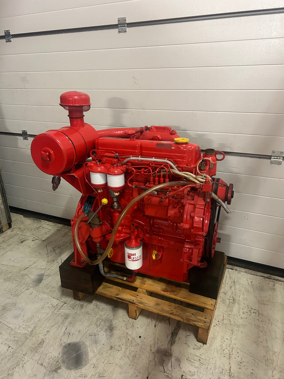 Ford 2722E – MarineDustrie