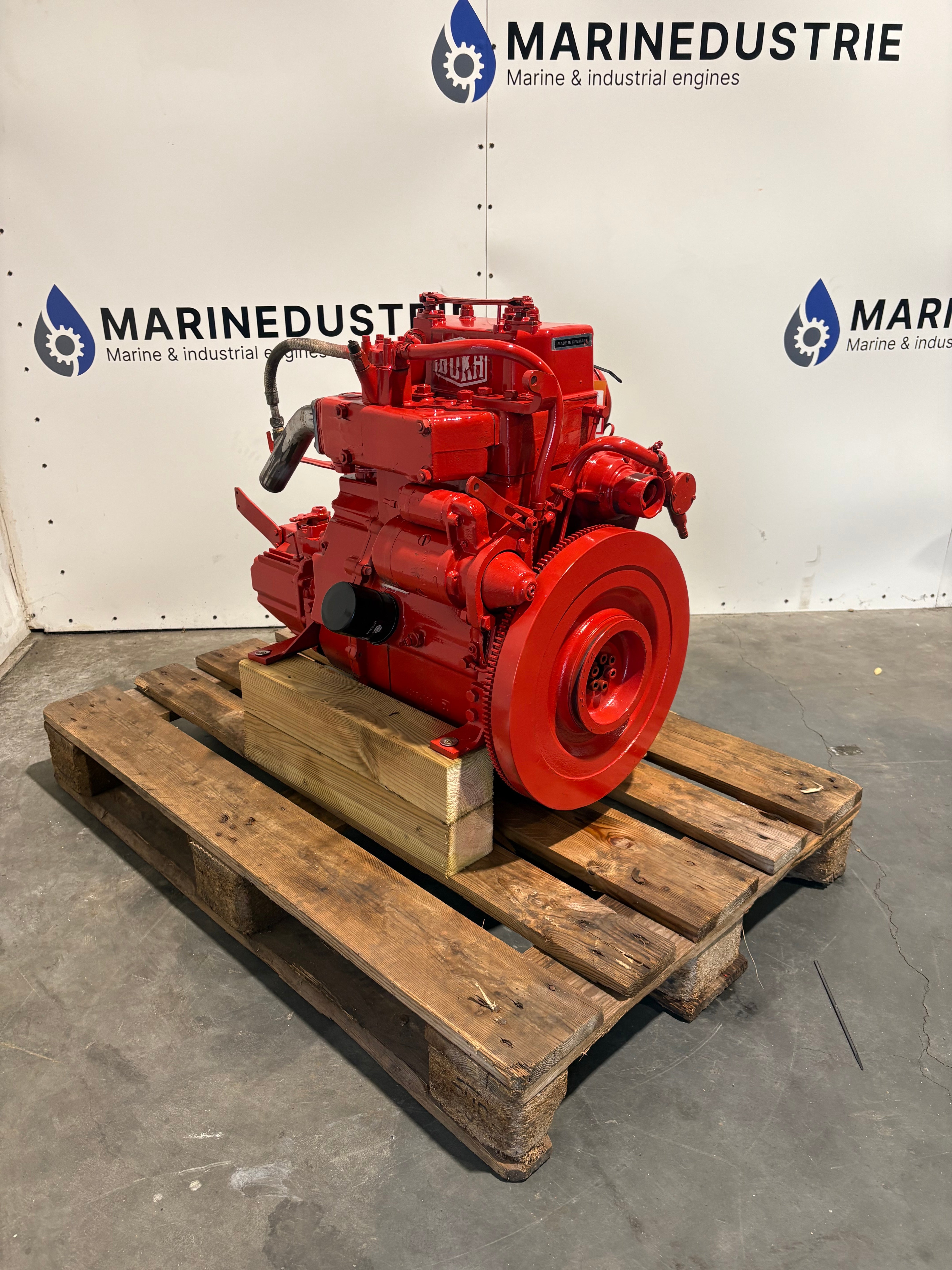 Bukh DV20 Marine Engine | BW7 Reversing Clutch – MarineDustrie