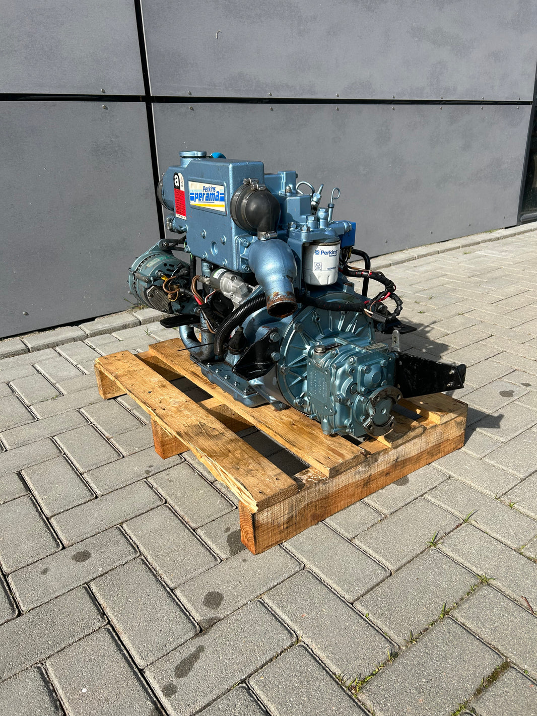 Perkins engines | Marine Dustrie Marine & Industrial engines ...